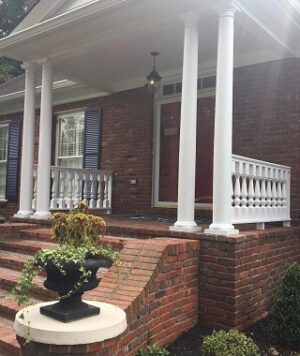Cedar Wood Porch Rail System for robust traditional porches.